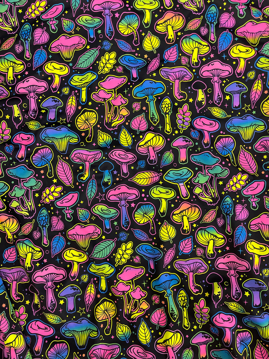 Trippy Night Laminating Sleeve – Fred's Legs